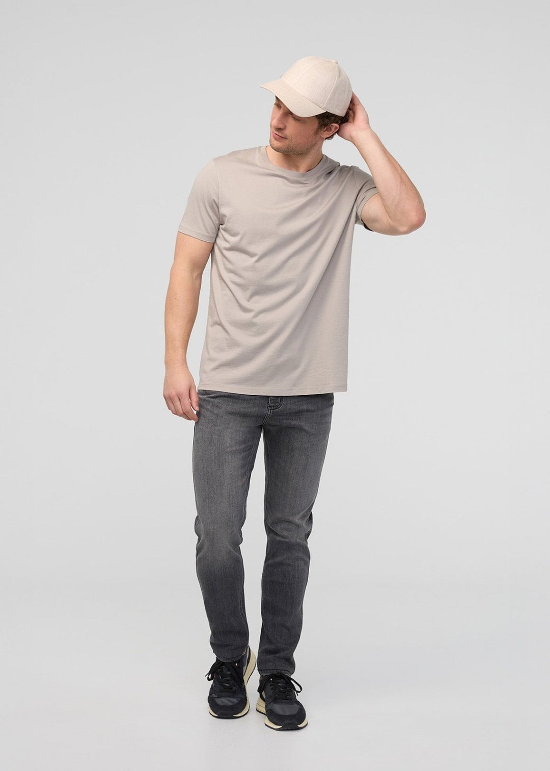 The Worlds Most Comfortable Pants | DUER