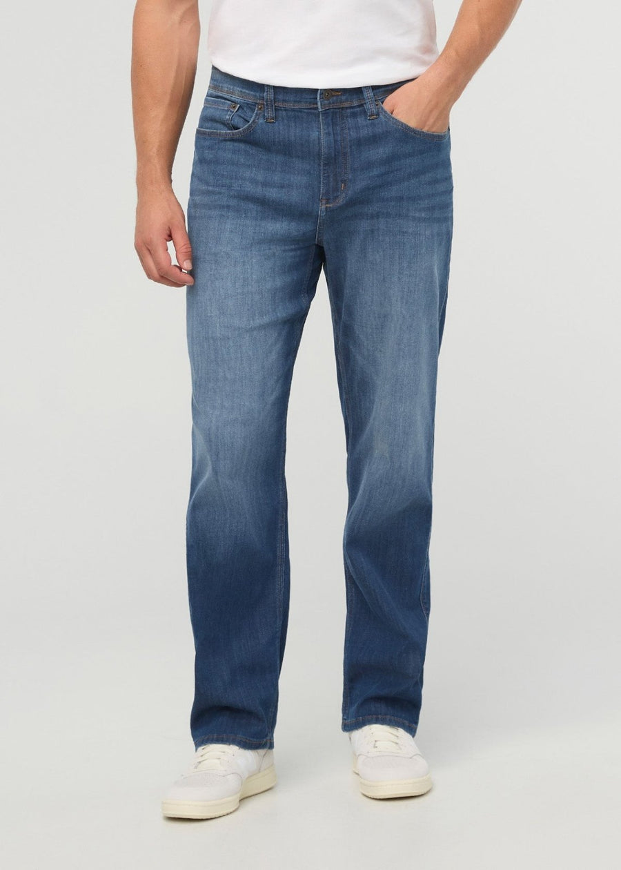 Men's Relaxed Straight Fit
