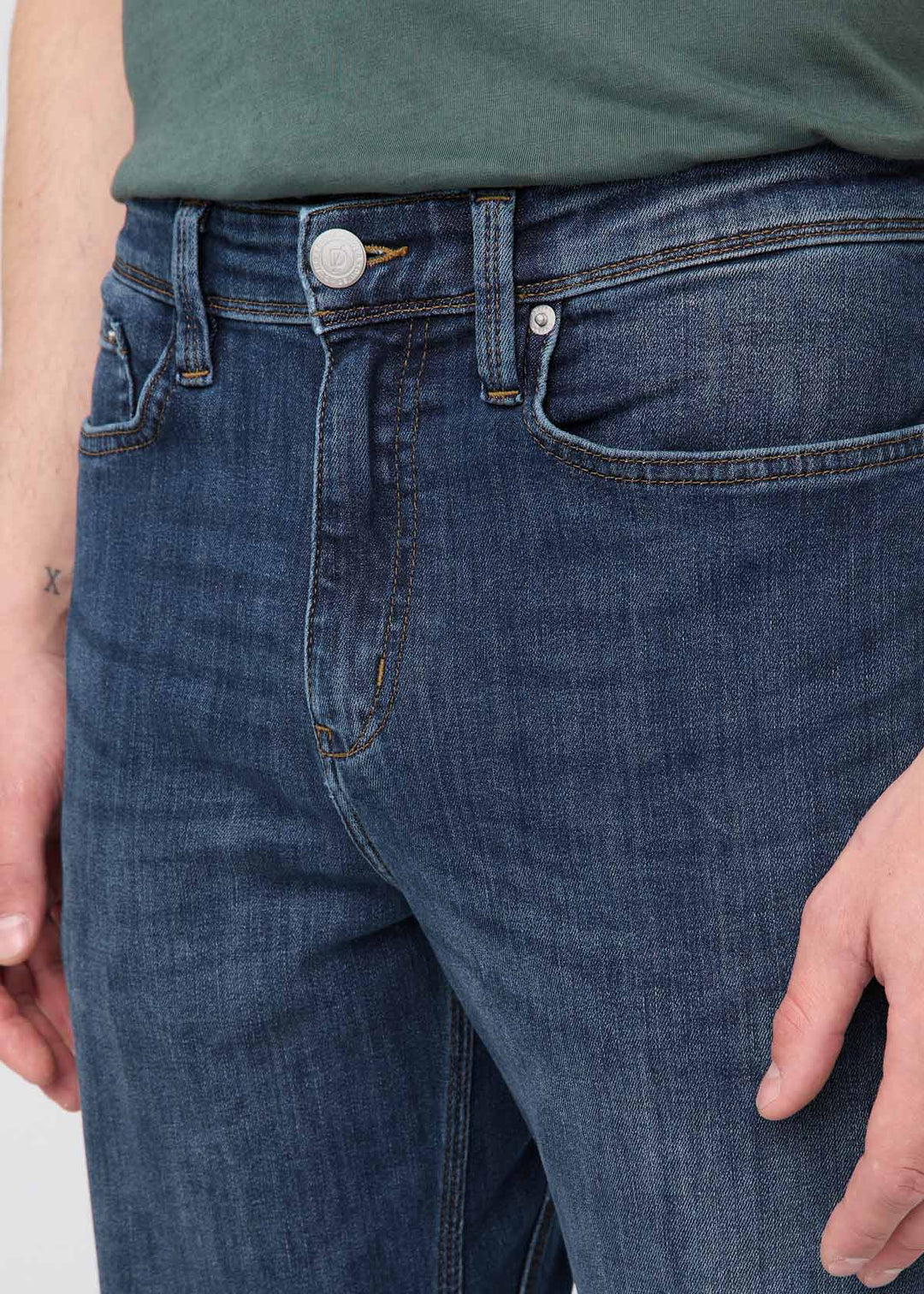 Men's Blue Athletic Straight Fit Stretch Jeans