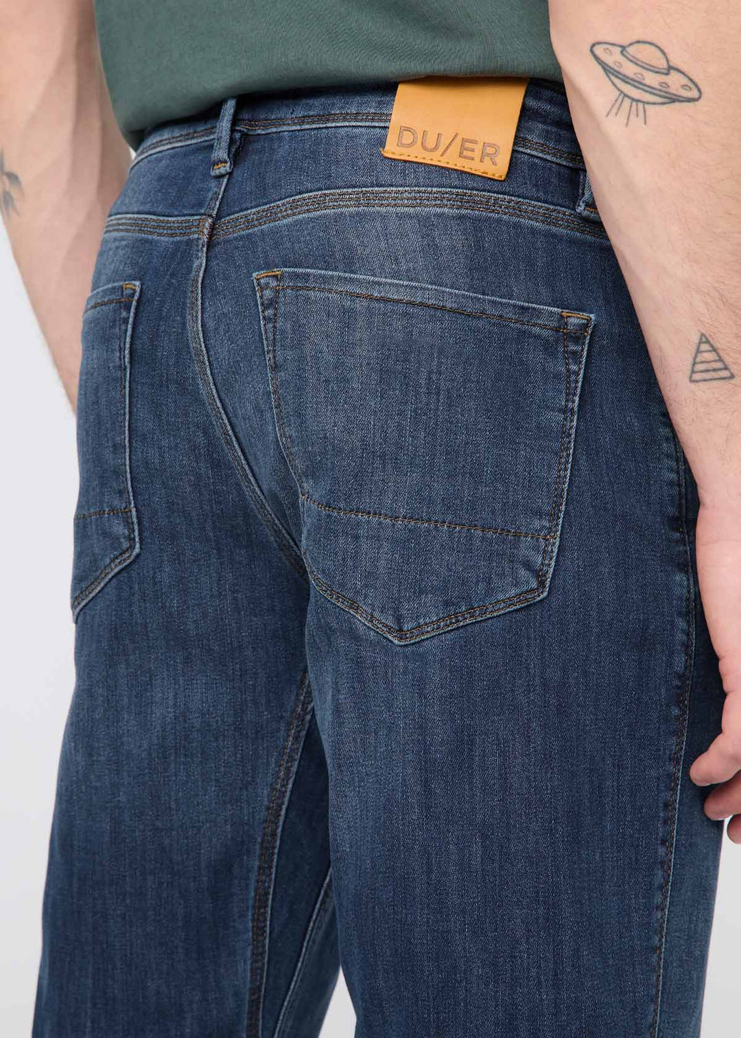 Men's Blue Athletic Straight Fit Stretch Jeans