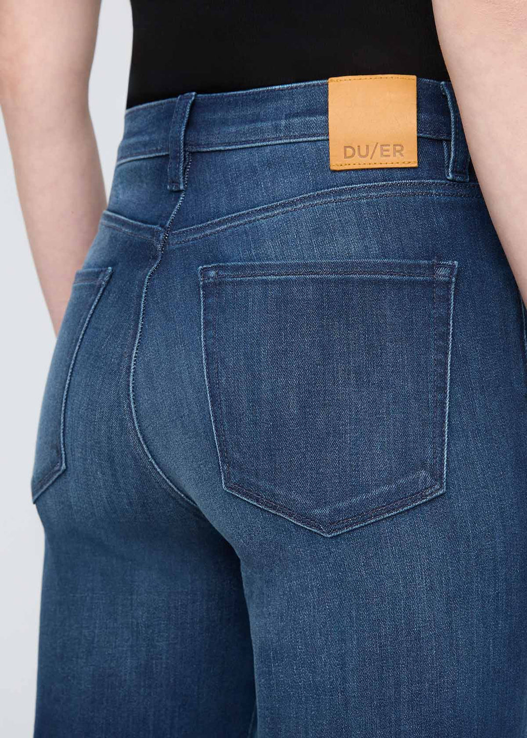 Women's Moonlight High Rise Straight Jeans